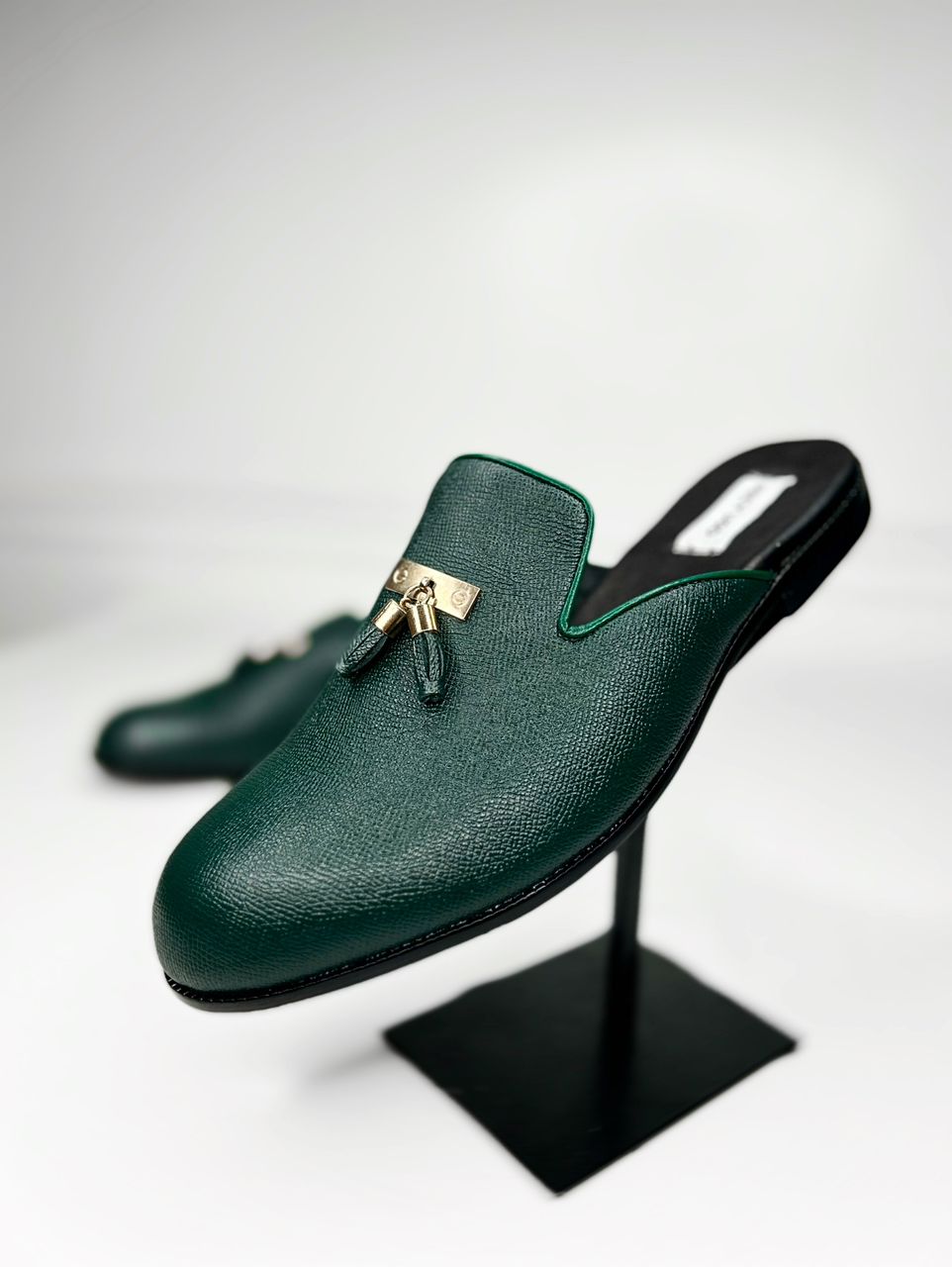 Pecy Ugo – PECY UGO Official Website | Your SOLE Partner